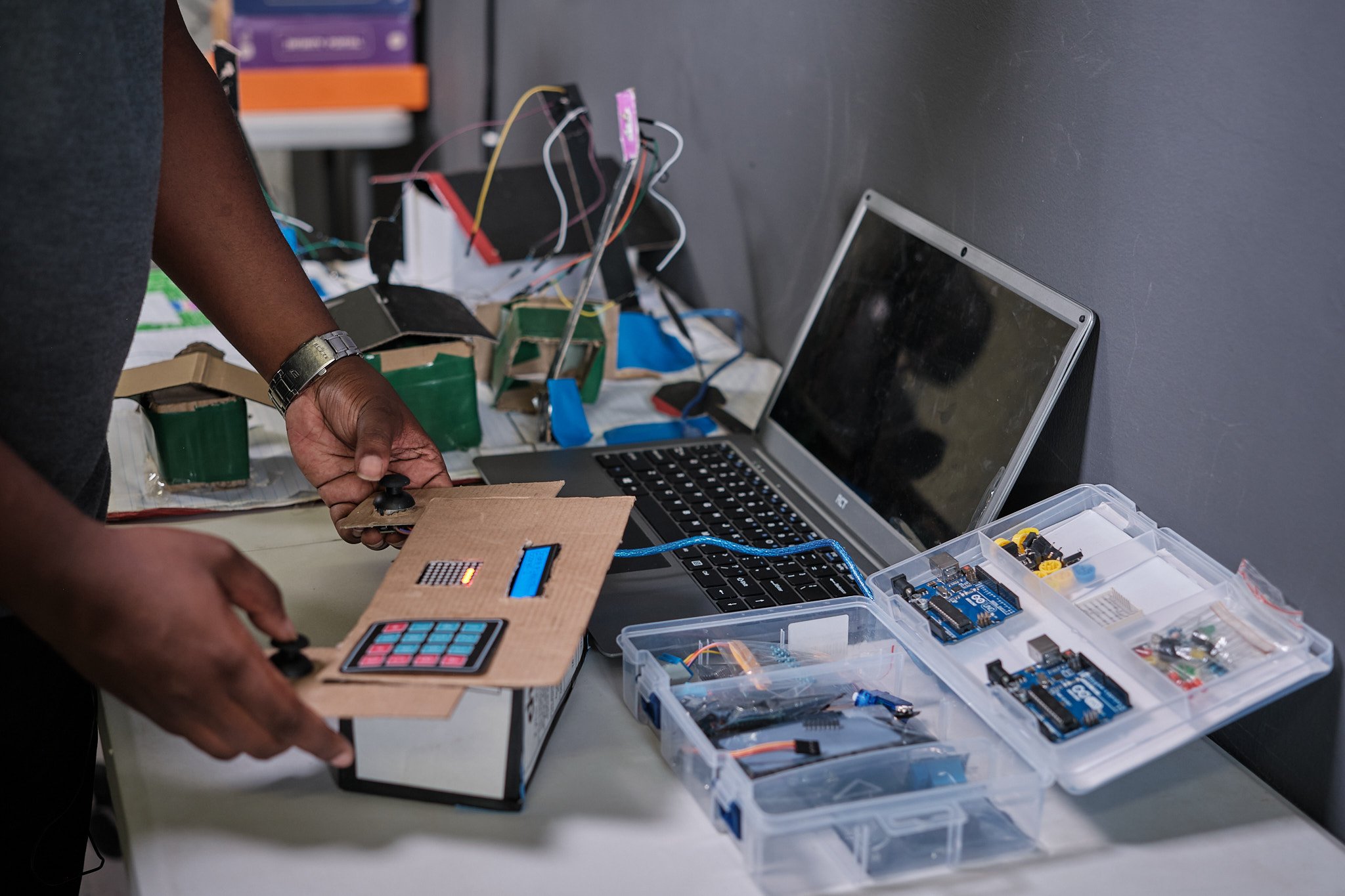 This Zimbabwean STEM Educator Is the Winner of the 2023 Cisco Youth ...