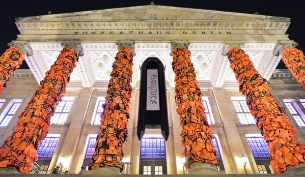 Artist Ai Weiwei Unveils Refugee-Inspired Installation in Berlin