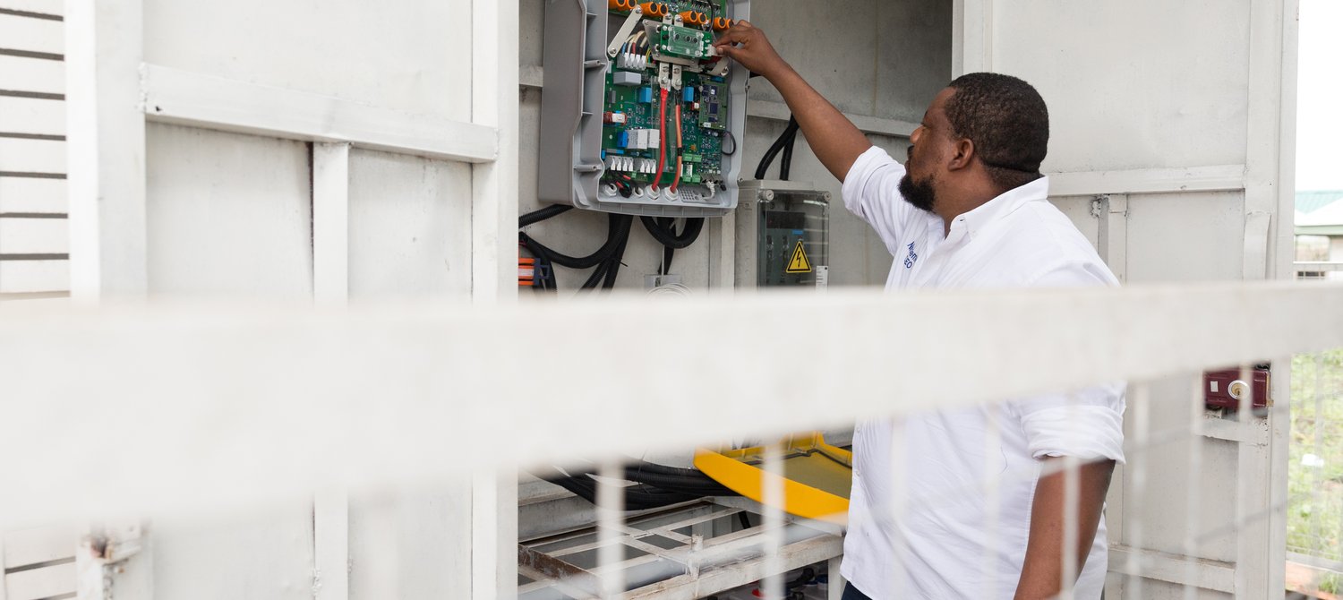 This Entrepreneur Is Using Solar-Powered Cold Rooms to Cut Down Food ...