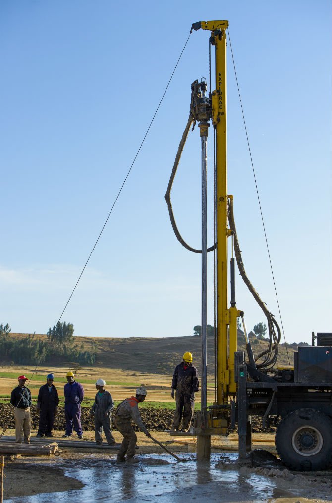 Woman drill rig manager defies norms to bring water