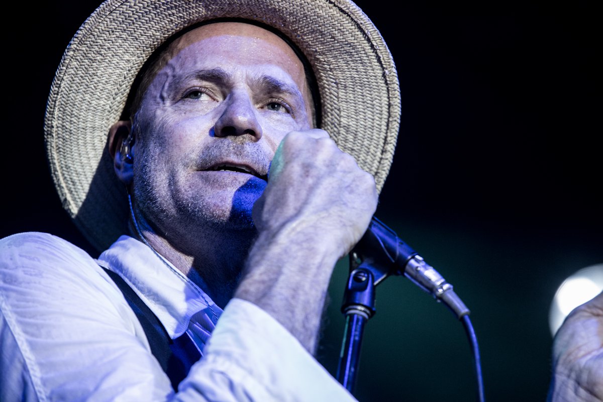 5 Ways Gord Downie Was the Ultimate Global Citizen of Canada