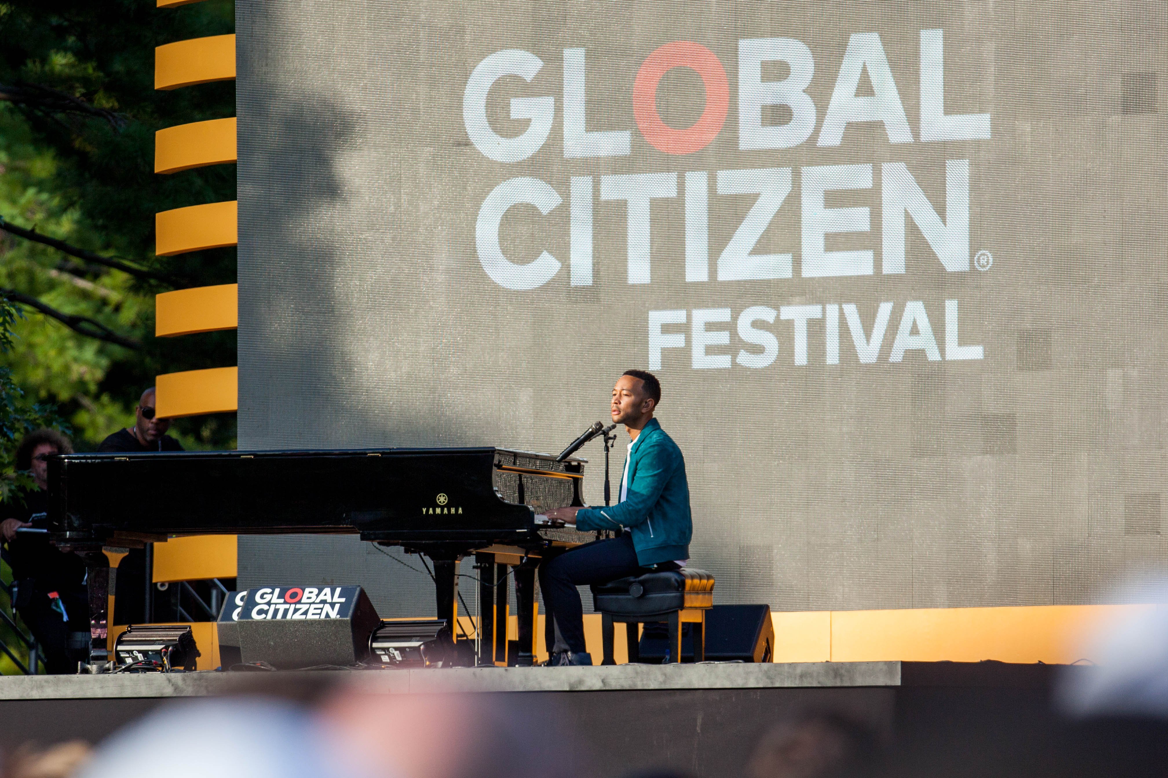 13 Famous Men Who Proudly Stood Up For Gender Equality