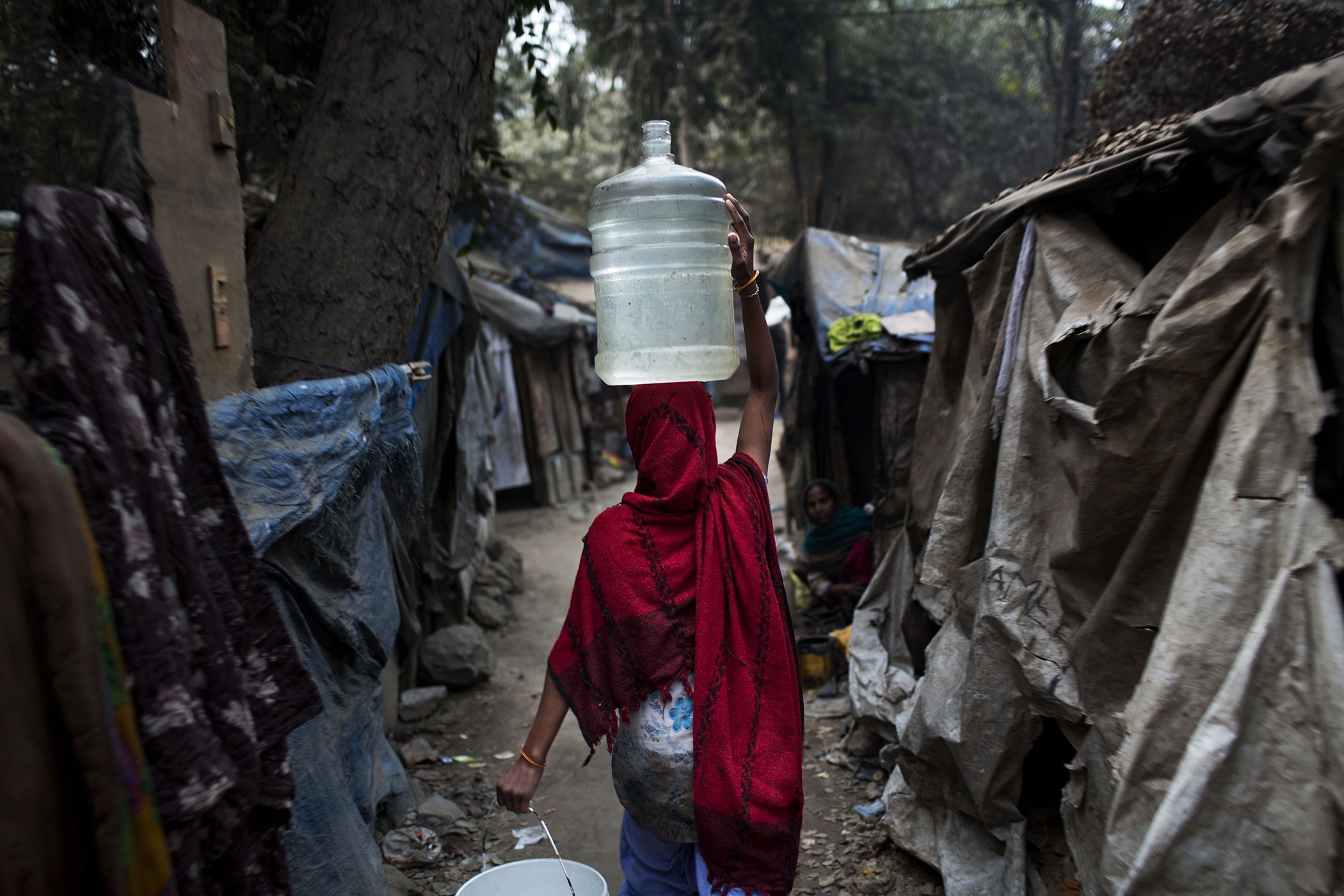 10 Pictures of How People Around The World Get Their Water