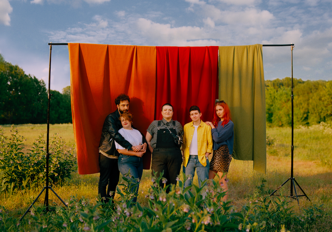 These Photographs Beautifully Capture the 'Chosen Families' of LGBTQ ...
