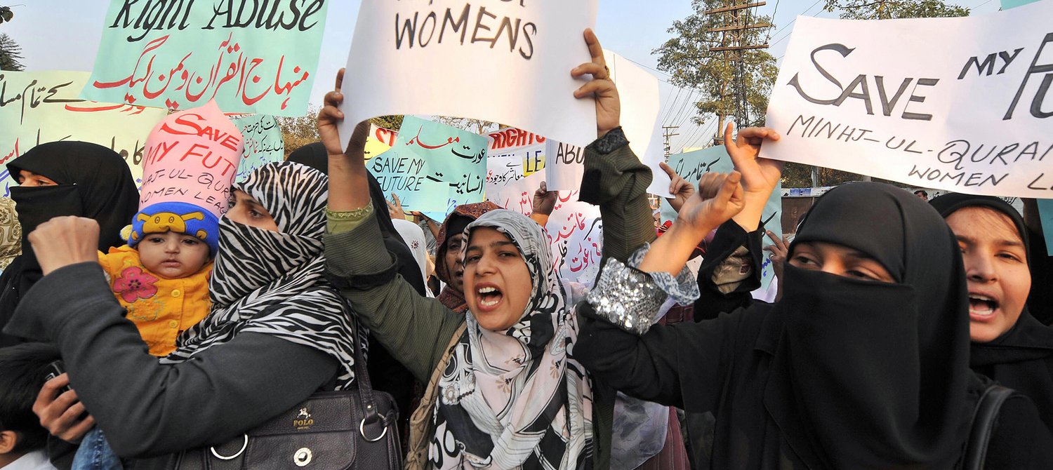 9 People Brutally Killed in Pakistan in Alleged 'Honor Killing'