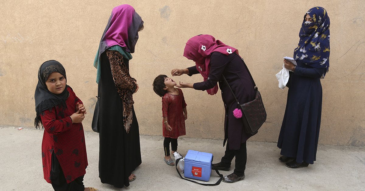 This Organization Is Fighting Polio and COVID-19 at the Same Time