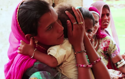 This $1 Necklace Is Helping Thousands of Indian Kids Lead Healthier Lives