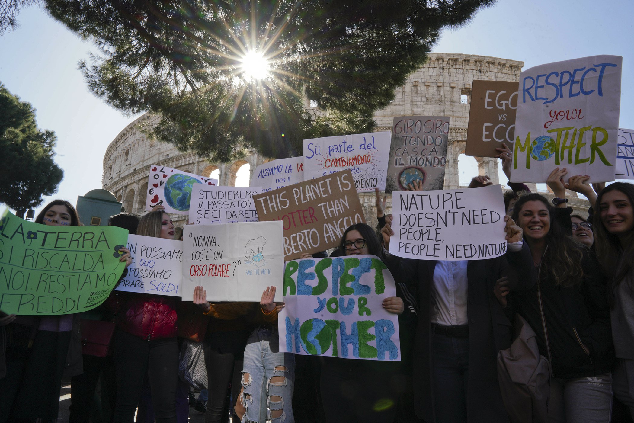 Activism and Adversity: 13 of This Week's Most Powerful Photos From ...