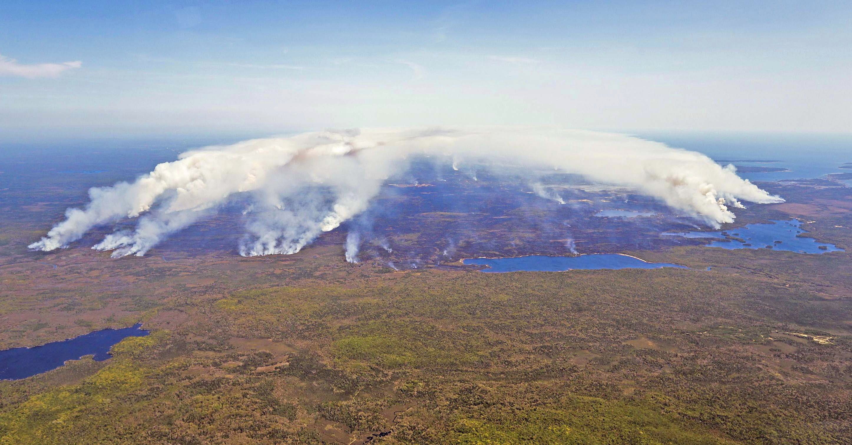 Shocking Photos of Extreme Weather Around the World in 2023 So Far