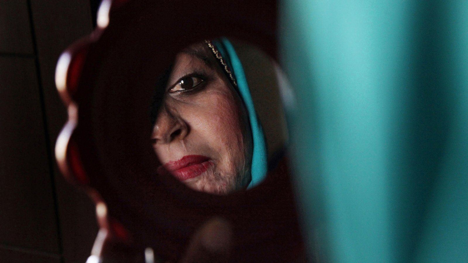 Portraits of Acid Attack Survivors Tell Stories of Courage
